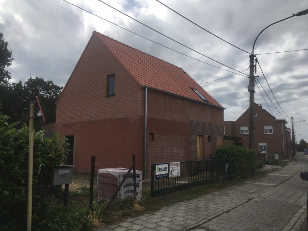 Uitbreiding van een bestaande woning met een extra verdieping - Ralus