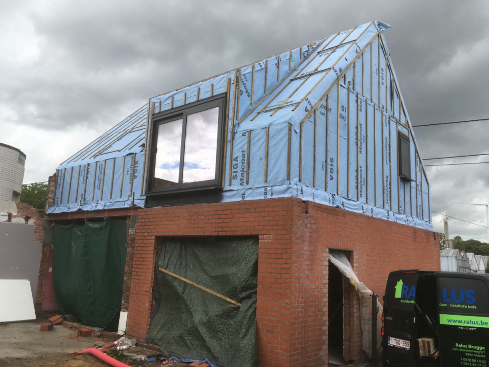 Uitbreiding van een bestaande woning met een extra verdieping - Ralus